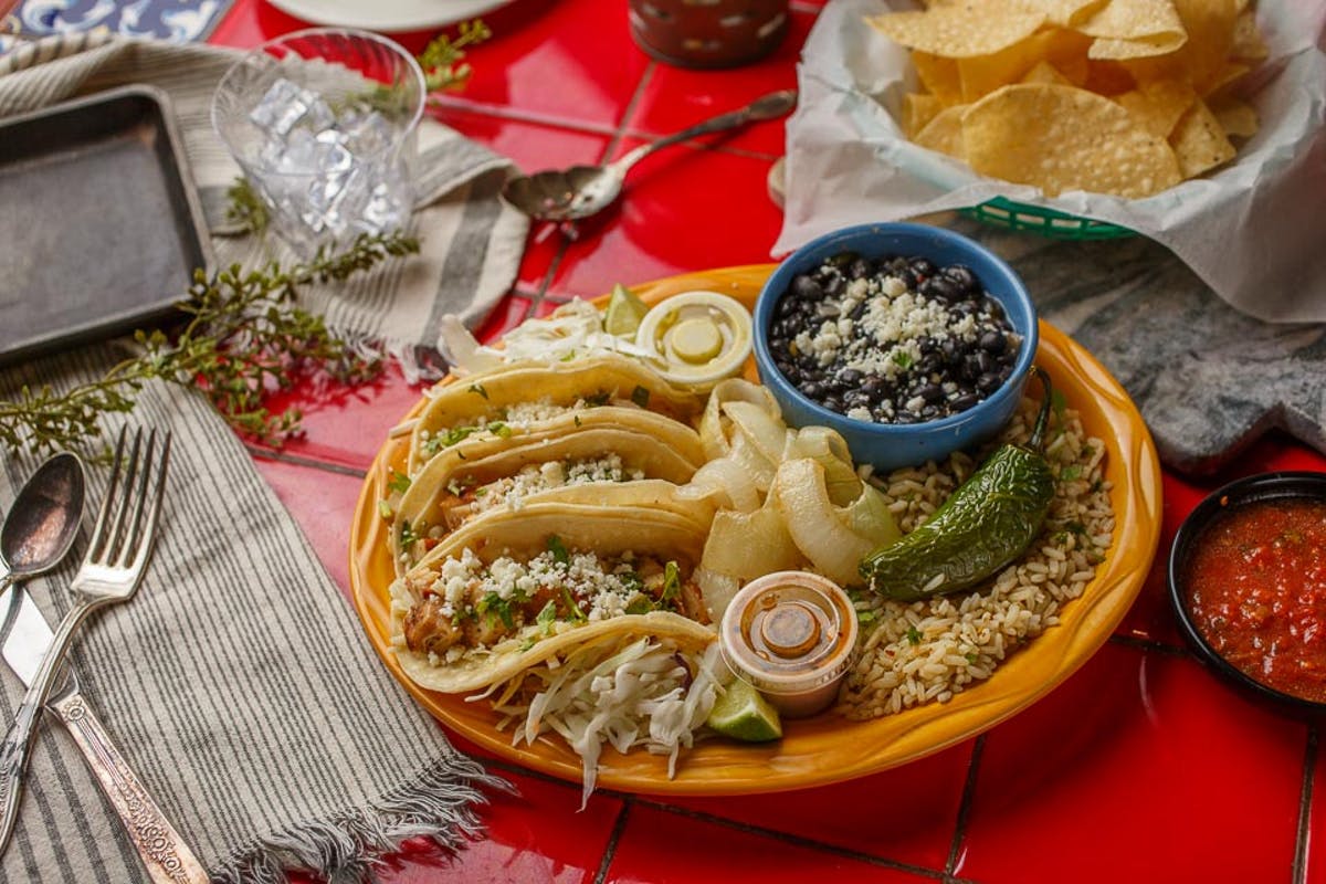 Street Tacos | Mercados Café